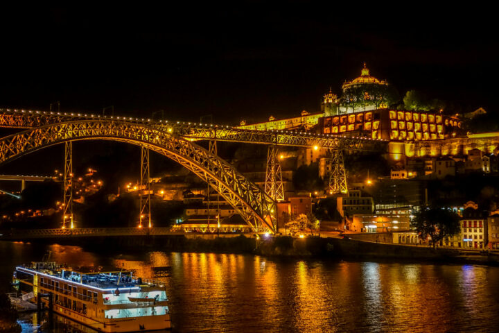 COOL THINGS TO SEE IN PORTO - You Should Go Here