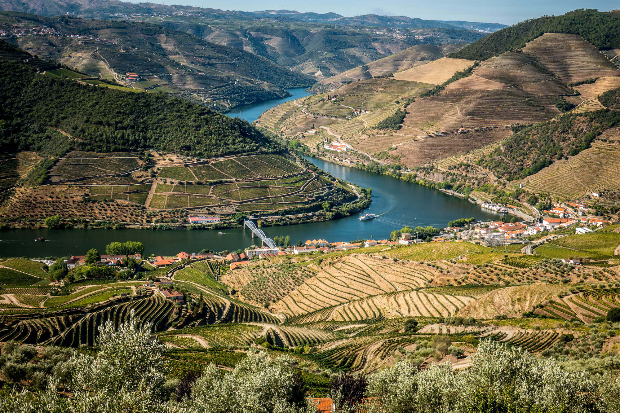 COOL THINGS TO SEE IN PORTO - You Should Go Here